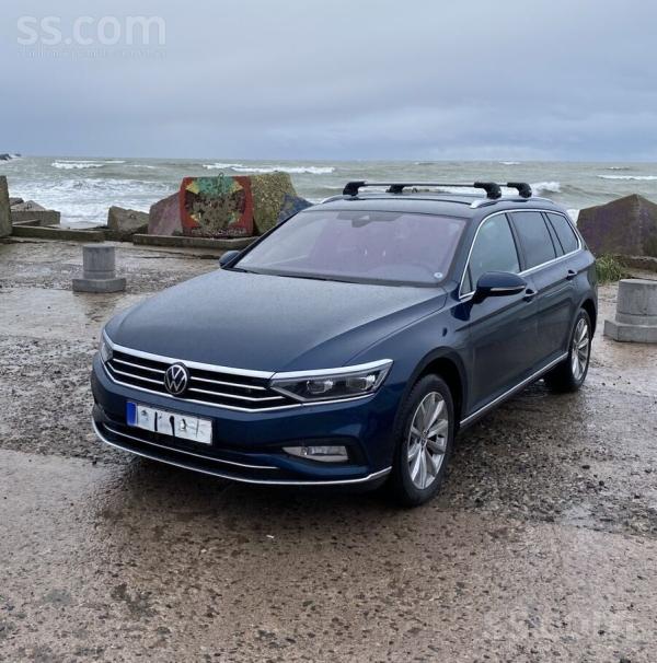 Blue Volkswagen Passat B8 2021 in Riga, with an engine capacity of 1.50 L and mileage of 85 thousand km for 20000 €, photo 2 on AUTOMOTO.COM.LV