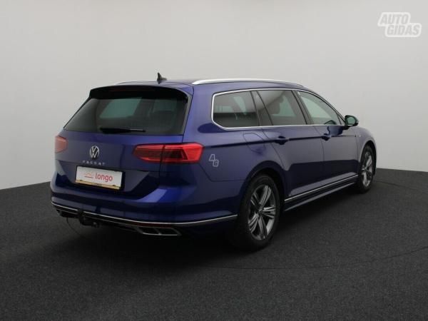 Blue Volkswagen Passat B8 2022 in Vilnius, with an engine capacity of 2.00 L and mileage of 179 thousand km for 20299 €, photo 8 on AUTOMOTO.COM.LV