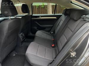 Brūns Volkswagen Passat B8 2015 Rīga, ar dzinēja tilpumu 1.40 L un nobraukumu 251 tūkst. km par 7700 €, foto 9 vietnē AUTOMOTO.COM.LV