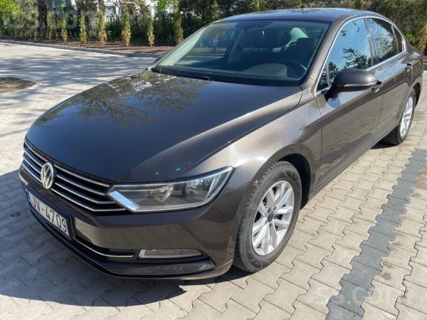 Brown Volkswagen Passat B8 2015 in Riga, with an engine capacity of 1.40 L and mileage of 197 thousand km for 8800 €, photo 6 on AUTOMOTO.COM.LV
