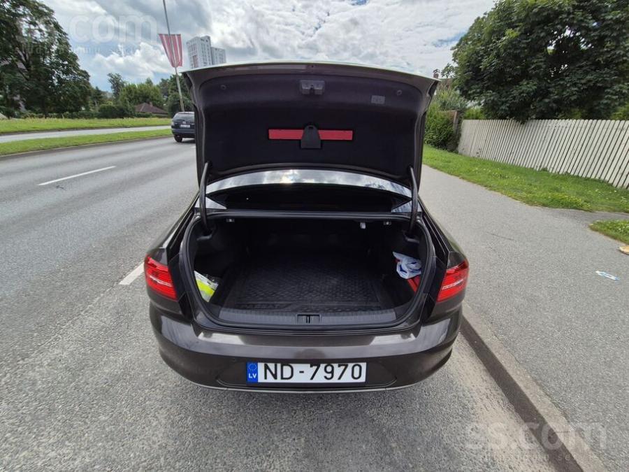 Brūns Volkswagen Passat B8 2015 Rīga, ar dzinēja tilpumu 1.40 L un nobraukumu 146 tūkst. km par 9900 €, foto 9 vietnē AUTOMOTO.COM.LV
