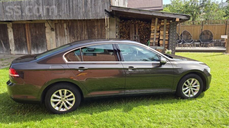 Brown Volkswagen Passat B8 2015 in Cesis, with an engine capacity of 1.40 L and mileage of 206 thousand km for 7950 €, photo 8 on AUTOMOTO.COM.LV