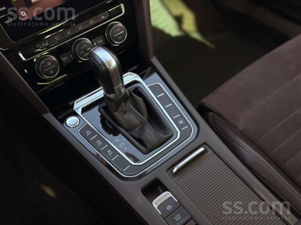 Brūns Volkswagen Passat B8 2016 Rīga, ar dzinēja tilpumu 1.80 L un nobraukumu 147 tūkst. km par 13800 €, foto 7 vietnē AUTOMOTO.COM.LV