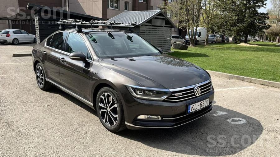 Brown Volkswagen Passat B8 2016 in Riga, with an engine capacity of 2.00 L and mileage of 180 thousand km for 13500 €, photo 3 on AUTOMOTO.COM.LV