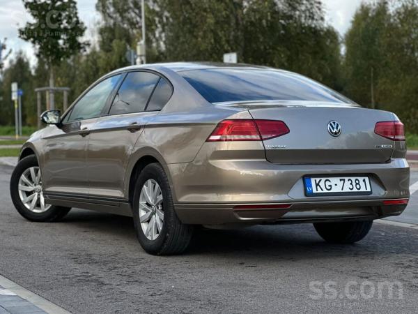 Volkswagen Passat B8 2016 in Jelgava on AUTOMOTO.COM.LV Brown Volkswagen Passat B8 2016 in Jelgava, with an engine capacity of 1.40 L and mileage of 0 thousand km for 7500 €, photo 5 on AUTOMOTO.COM.LV