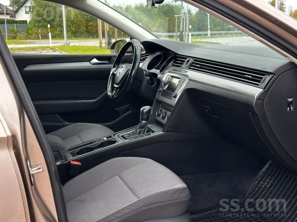 Volkswagen Passat B8 2016 in Jelgava on AUTOMOTO.COM.LV Brown Volkswagen Passat B8 2016 in Jelgava, with an engine capacity of 1.40 L and mileage of 0 thousand km for 7500 €, photo 10 on AUTOMOTO.COM.LV