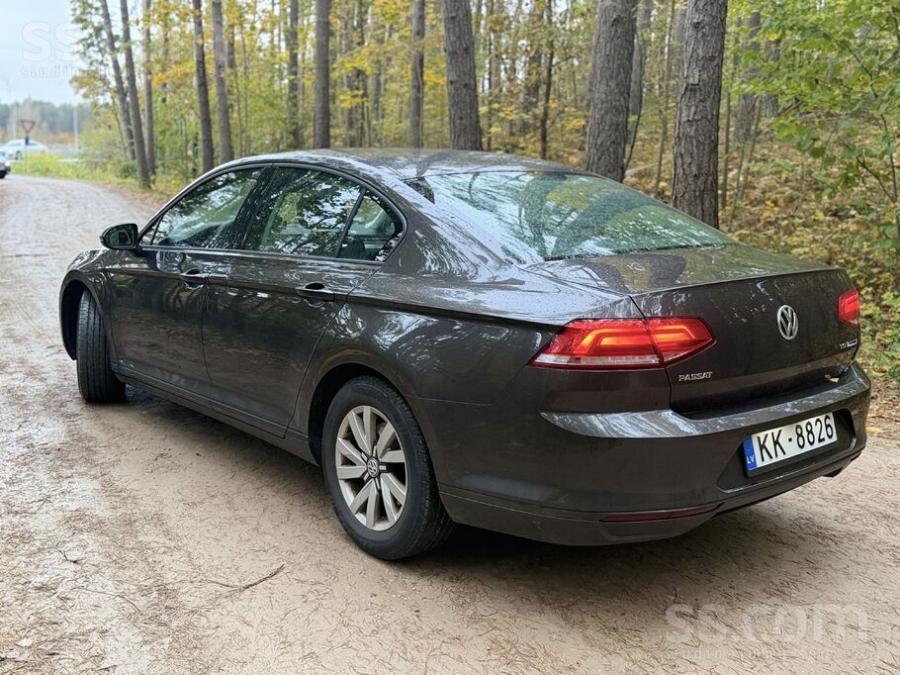 Brown Volkswagen Passat B8 2016 in Riga, with an engine capacity of 1.40 L and mileage of 173 thousand km for 9200 €, photo 9 on AUTOMOTO.COM.LV