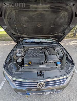 Brown Volkswagen Passat B8 2017 in Riga, with an engine capacity of 2.00 L and mileage of 275 thousand km for 11200 €, photo 12 on AUTOMOTO.COM.LV