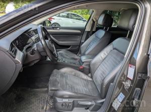 Brown Volkswagen Passat B8 2017 in Riga, with an engine capacity of 2.00 L and mileage of 275 thousand km for 11200 €, photo 16 on AUTOMOTO.COM.LV