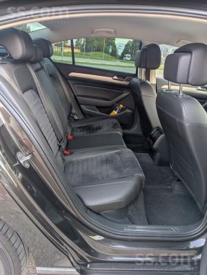 Brūns Volkswagen Passat B8 2017 Rīga, ar dzinēja tilpumu 2.00 L un nobraukumu 275 tūkst. km par 11000 €, foto 17 vietnē AUTOMOTO.COM.LV