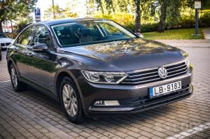Brown Volkswagen Passat B8 2017 in Riga, with an engine capacity of 1.40 L and mileage of 254 thousand km for 7990 €, photo 4 on AUTOMOTO.COM.LV