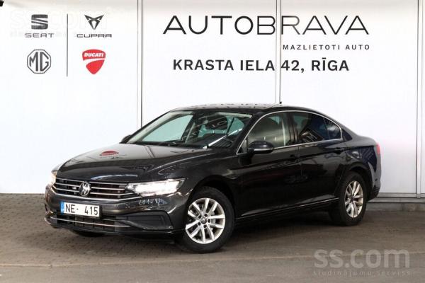 Коричневый Фольксваген Пассат Б8 2022 в Рига, объемом двигателя 1.50 л и пробегом 83 тыс. км за 18000 €, фото 1 на AUTOMOTO.COM.LV