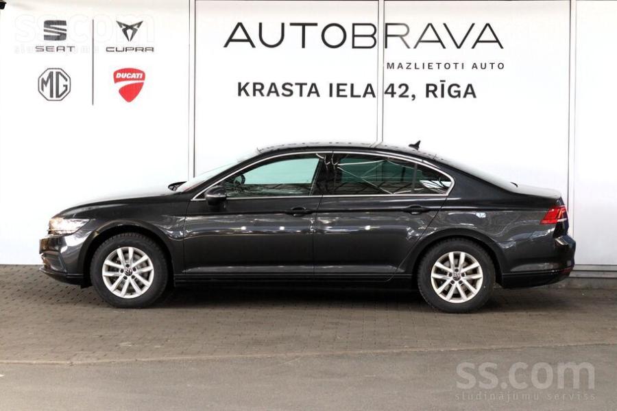 Brown Volkswagen Passat B8 2022 in Riga, with an engine capacity of 1.50 L and mileage of 83 thousand km for 18000 €, photo 5 on AUTOMOTO.COM.LV