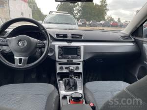 Brūns Volkswagen Passat B8 2012 Rīga, ar dzinēja tilpumu 1.60 L un nobraukumu 465 tūkst. km par 900 €, foto 8 vietnē AUTOMOTO.COM.LV