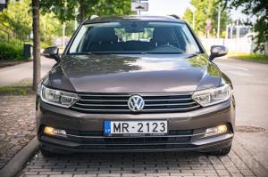 Brown Volkswagen Passat B8 2015 in Riga, with an engine capacity of 1.60 L and mileage of 286 thousand km for 5490 €, photo 3 on AUTOMOTO.COM.LV