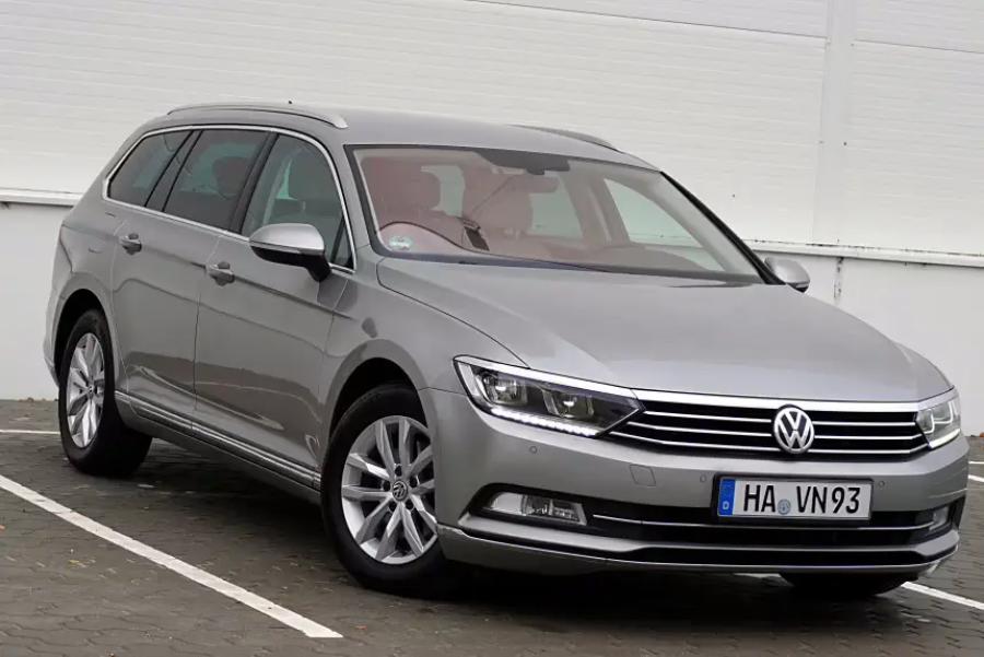 Brūns Volkswagen Passat B8 2015 Rīga, ar dzinēja tilpumu 2.00 L un nobraukumu 228 tūkst. km par 7900 €, foto 3 vietnē AUTOMOTO.COM.LV