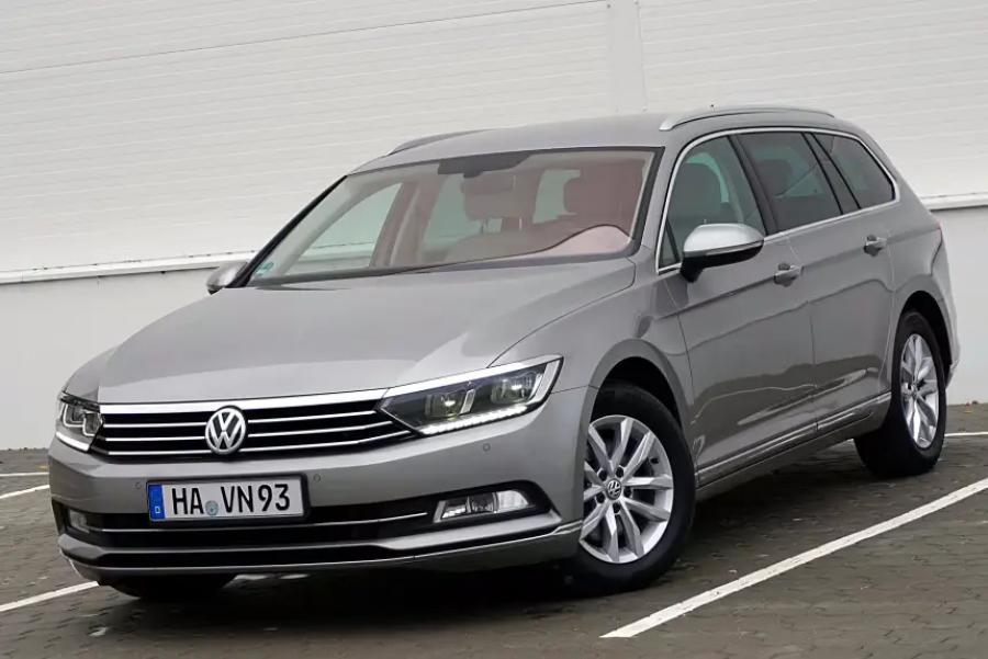 Brūns Volkswagen Passat B8 2015 Rīga, ar dzinēja tilpumu 2.00 L un nobraukumu 228 tūkst. km par 7900 €, foto 5 vietnē AUTOMOTO.COM.LV