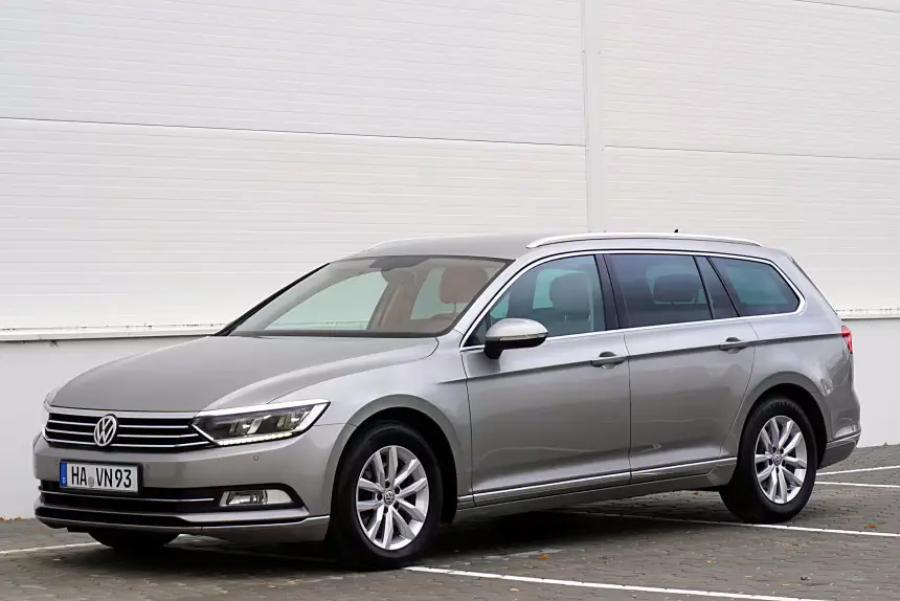 Brūns Volkswagen Passat B8 2015 Rīga, ar dzinēja tilpumu 2.00 L un nobraukumu 228 tūkst. km par 7900 €, foto 6 vietnē AUTOMOTO.COM.LV