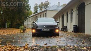 Brown Volkswagen Passat B8 2015 in Jelgava, with an engine capacity of 2.00 L and mileage of 278 thousand km for 9800 €, photo 4 on AUTOMOTO.COM.LV