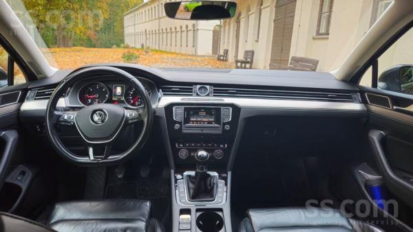 Brown Volkswagen Passat B8 2015 in Jelgava, with an engine capacity of 2.00 L and mileage of 278 thousand km for 9800 €, photo 9 on AUTOMOTO.COM.LV
