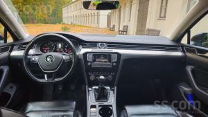 Brown Volkswagen Passat B8 2015 in Jelgava, with an engine capacity of 2.00 L and mileage of 278 thousand km for 9800 €, photo 9 on AUTOMOTO.COM.LV