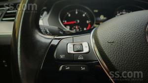 Brown Volkswagen Passat B8 2015 in Jelgava, with an engine capacity of 2.00 L and mileage of 278 thousand km for 9800 €, photo 10 on AUTOMOTO.COM.LV