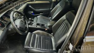 Brown Volkswagen Passat B8 2015 in Jelgava, with an engine capacity of 2.00 L and mileage of 278 thousand km for 9800 €, photo 13 on AUTOMOTO.COM.LV