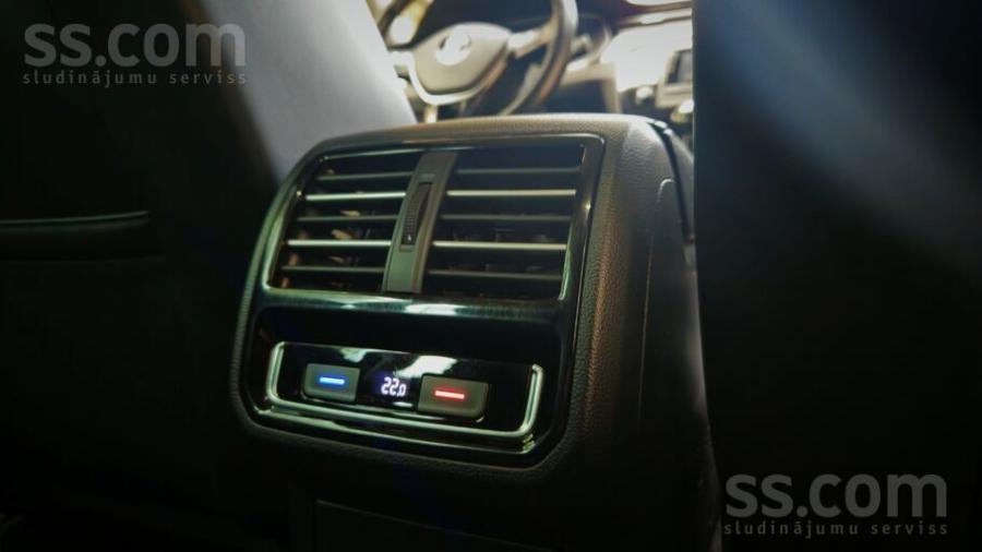 Brown Volkswagen Passat B8 2015 in Jelgava, with an engine capacity of 2.00 L and mileage of 278 thousand km for 9800 €, photo 18 on AUTOMOTO.COM.LV