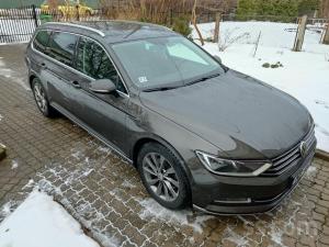 Brown Volkswagen Passat B8 2015 in Jelgava, with an engine capacity of 2.00 L and mileage of 278 thousand km for 9800 €, photo 26 on AUTOMOTO.COM.LV