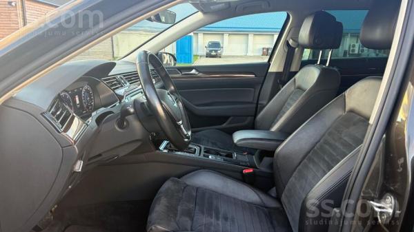 Brown Volkswagen Passat B8 2015 in Liepaja, with an engine capacity of 2.00 L and mileage of 244 thousand km for 11350 €, photo 11 on AUTOMOTO.COM.LV