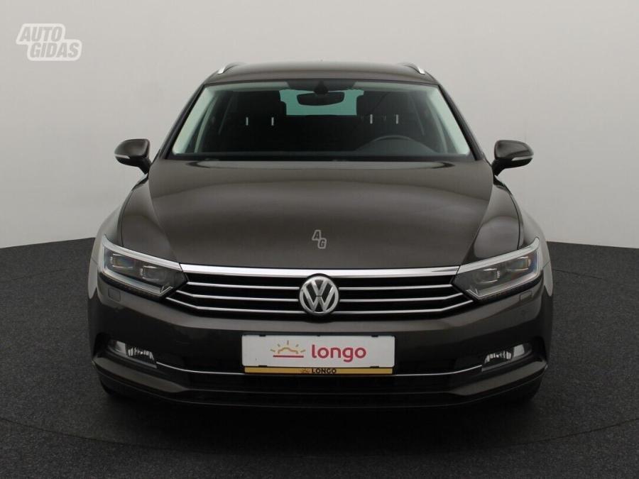 Brown Volkswagen Passat B8 2016 in Vilnius, with an engine capacity of 1.60 L and mileage of 246 thousand km for 9999 €, photo 3 on AUTOMOTO.COM.LV