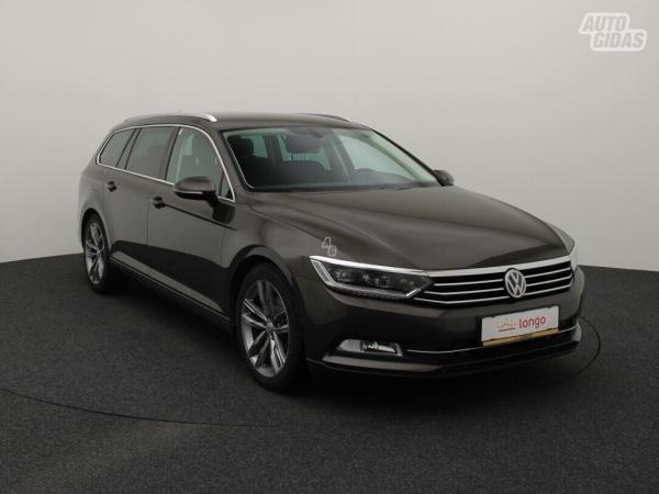 Brown Volkswagen Passat B8 2016 in Vilnius, with an engine capacity of 1.60 L and mileage of 246 thousand km for 9999 €, photo 10 on AUTOMOTO.COM.LV