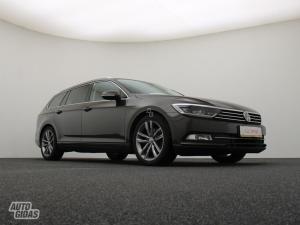 Brown Volkswagen Passat B8 2016 in Vilnius, with an engine capacity of 1.60 L and mileage of 246 thousand km for 9999 €, photo 11 on AUTOMOTO.COM.LV