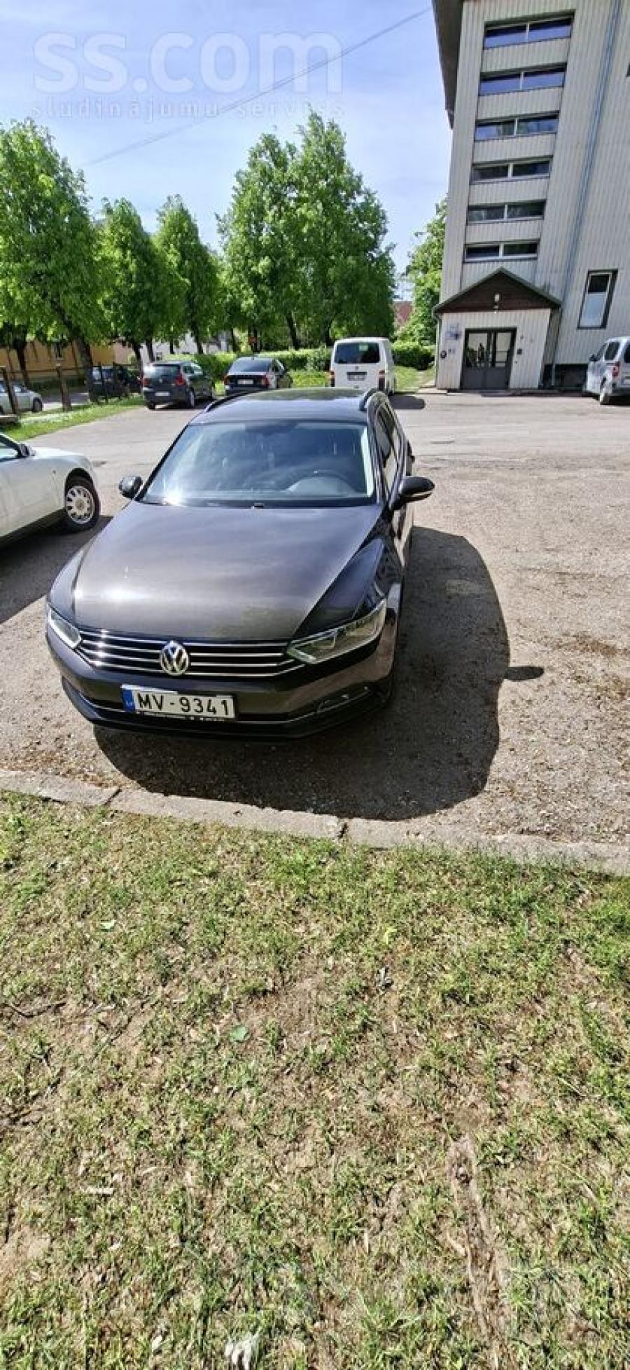 Brūns Volkswagen Passat B8 2016 Limbaži, ar dzinēja tilpumu 2.00 L un nobraukumu 269 tūkst. km par 14000 €, foto 4 vietnē AUTOMOTO.COM.LV