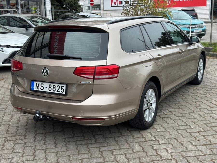 Brūns Volkswagen Passat B8 2016 Rīga, ar dzinēja tilpumu 1.40 L un nobraukumu 275 tūkst. km par 8900 €, foto 5 vietnē AUTOMOTO.COM.LV