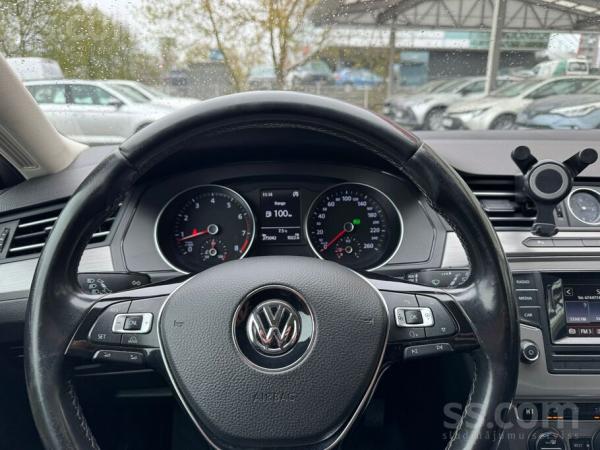 Brown Volkswagen Passat B8 2016 in Riga, with an engine capacity of 1.40 L and mileage of 275 thousand km for 8900 €, photo 8 on AUTOMOTO.COM.LV