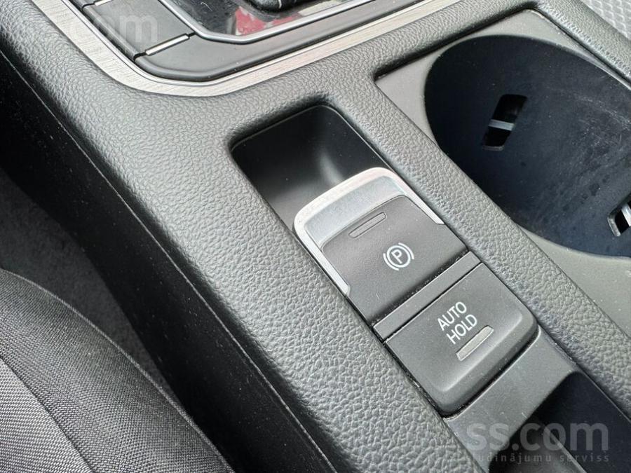 Brūns Volkswagen Passat B8 2016 Rīga, ar dzinēja tilpumu 1.40 L un nobraukumu 275 tūkst. km par 8900 €, foto 14 vietnē AUTOMOTO.COM.LV