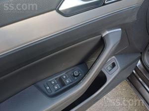 Brūns Volkswagen Passat B8 2016 Valmiera, ar dzinēja tilpumu 2.00 L un nobraukumu 239 tūkst. km par 11900 €, foto 16 vietnē AUTOMOTO.COM.LV