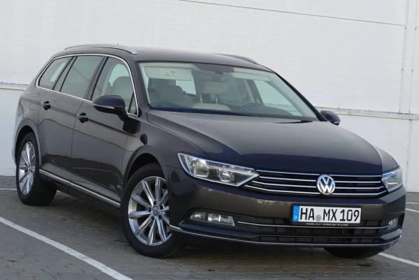 Brown Volkswagen Passat B8 2016 in Riga, with an engine capacity of 1.60 L and mileage of 235 thousand km for 8900 €, photo 2 on AUTOMOTO.COM.LV