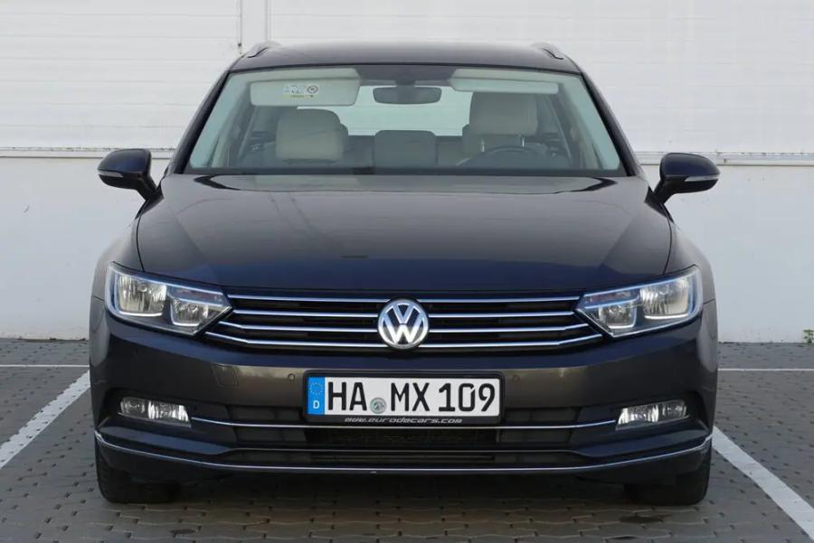 Brūns Volkswagen Passat B8 2016 Rīga, ar dzinēja tilpumu 1.60 L un nobraukumu 235 tūkst. km par 8900 €, foto 4 vietnē AUTOMOTO.COM.LV