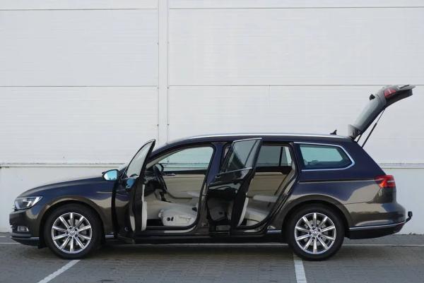Brown Volkswagen Passat B8 2016 in Riga, with an engine capacity of 1.60 L and mileage of 235 thousand km for 8900 €, photo 7 on AUTOMOTO.COM.LV