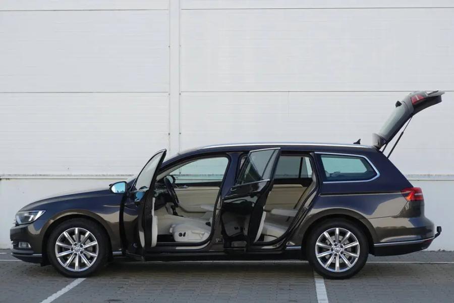 Brūns Volkswagen Passat B8 2016 Rīga, ar dzinēja tilpumu 1.60 L un nobraukumu 235 tūkst. km par 8900 €, foto 8 vietnē AUTOMOTO.COM.LV