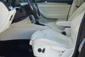 Brūns Volkswagen Passat B8 2016 Rīga, ar dzinēja tilpumu 1.60 L un nobraukumu 235 tūkst. km par 8900 €, foto 20 vietnē AUTOMOTO.COM.LV