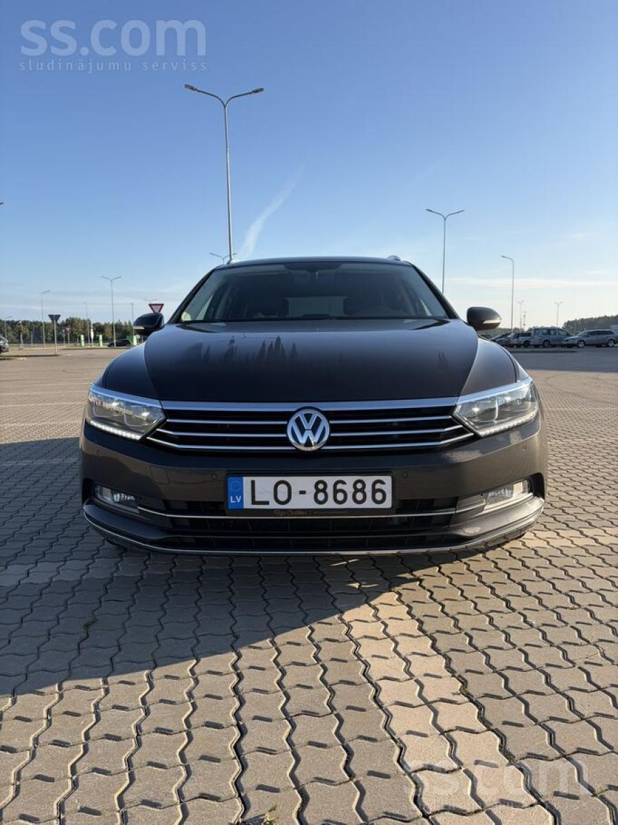 Brūns Volkswagen Passat B8 2016 Rīga, ar dzinēja tilpumu 2.00 L un nobraukumu 262 tūkst. km par 12000 €, foto 5 vietnē AUTOMOTO.COM.LV