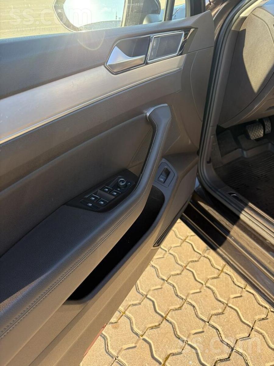 Brūns Volkswagen Passat B8 2016 Rīga, ar dzinēja tilpumu 2.00 L un nobraukumu 262 tūkst. km par 12000 €, foto 10 vietnē AUTOMOTO.COM.LV
