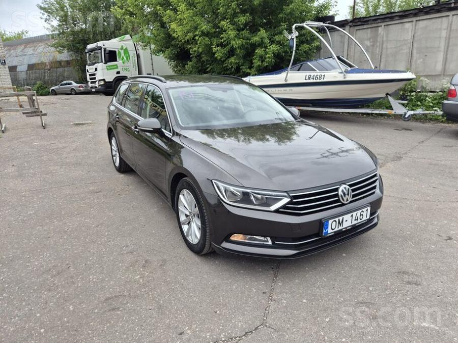 Brūns Volkswagen Passat B8 2017 Rīga, ar dzinēja tilpumu 2.00 L un nobraukumu 283 tūkst. km par 10490 €, foto 3 vietnē AUTOMOTO.COM.LV