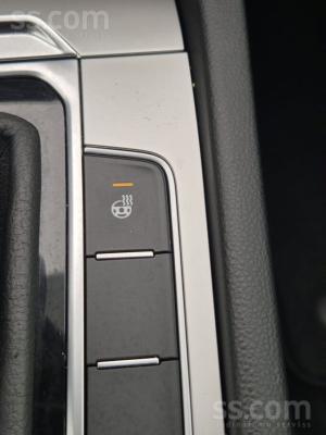 Brūns Volkswagen Passat B8 2017 Rīga, ar dzinēja tilpumu 2.00 L un nobraukumu 283 tūkst. km par 10490 €, foto 19 vietnē AUTOMOTO.COM.LV