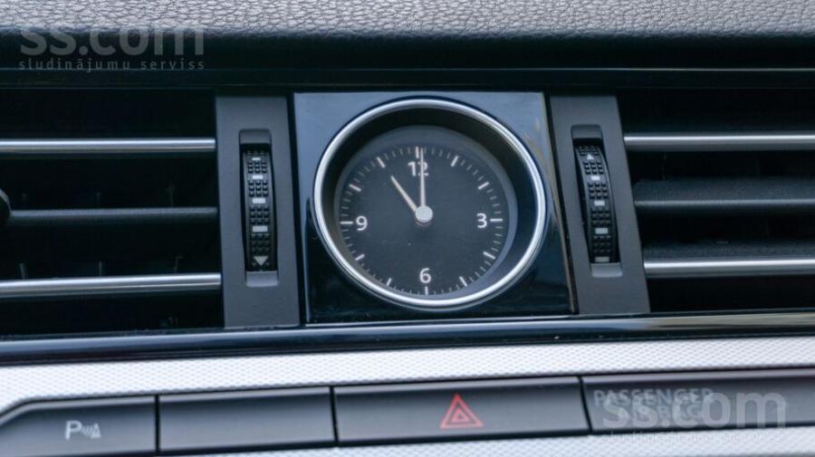 Brūns Volkswagen Passat B8 2017 Rīga, ar dzinēja tilpumu 2.00 L un nobraukumu 283 tūkst. km par 9190 €, foto 21 vietnē AUTOMOTO.COM.LV