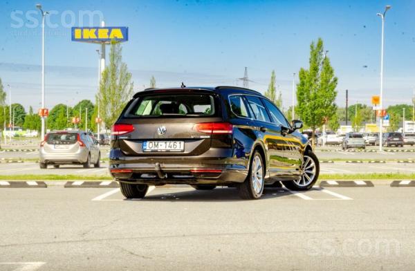 Brown Volkswagen Passat B8 2017 in Riga, with an engine capacity of 2.00 L and mileage of 283 thousand km for 9190 €, photo 5 on AUTOMOTO.COM.LV