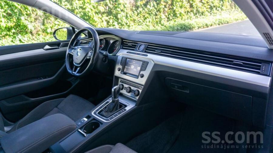 Brūns Volkswagen Passat B8 2017 Rīga, ar dzinēja tilpumu 2.00 L un nobraukumu 283 tūkst. km par 9190 €, foto 11 vietnē AUTOMOTO.COM.LV